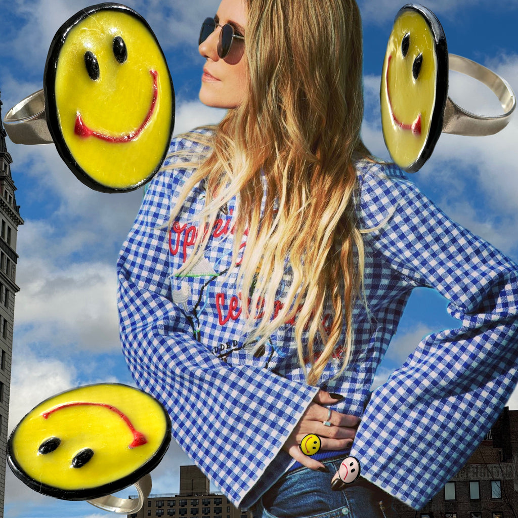 SMILE Ring – fables